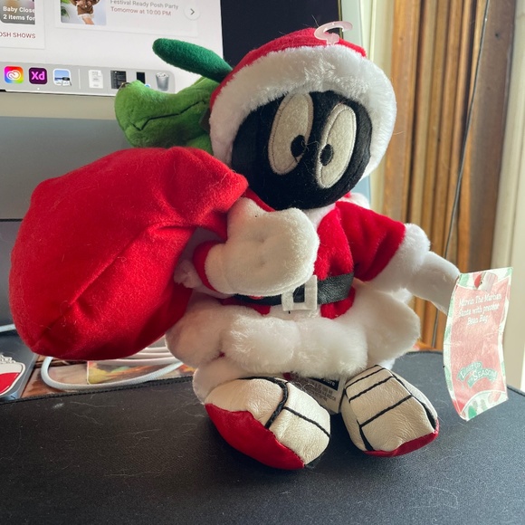 Warner Bros. | Toys | 999 Wb Marvin The Martian Santa Claus W K9 ...